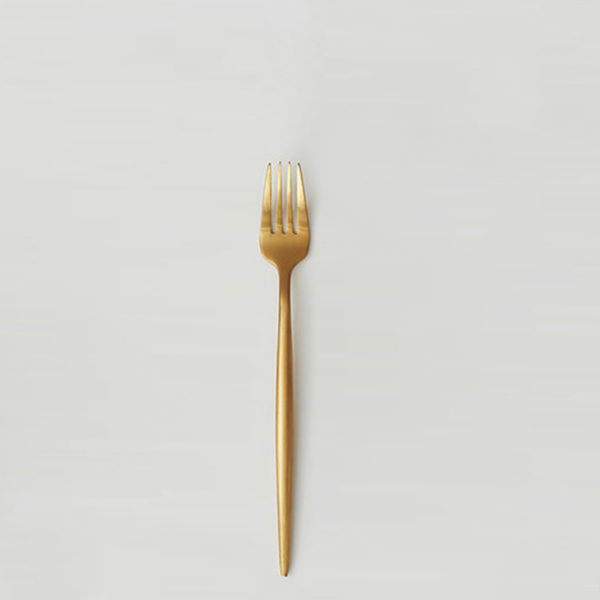 Guld bestik - Bestik i guld til udlejning - TABLESETTING
